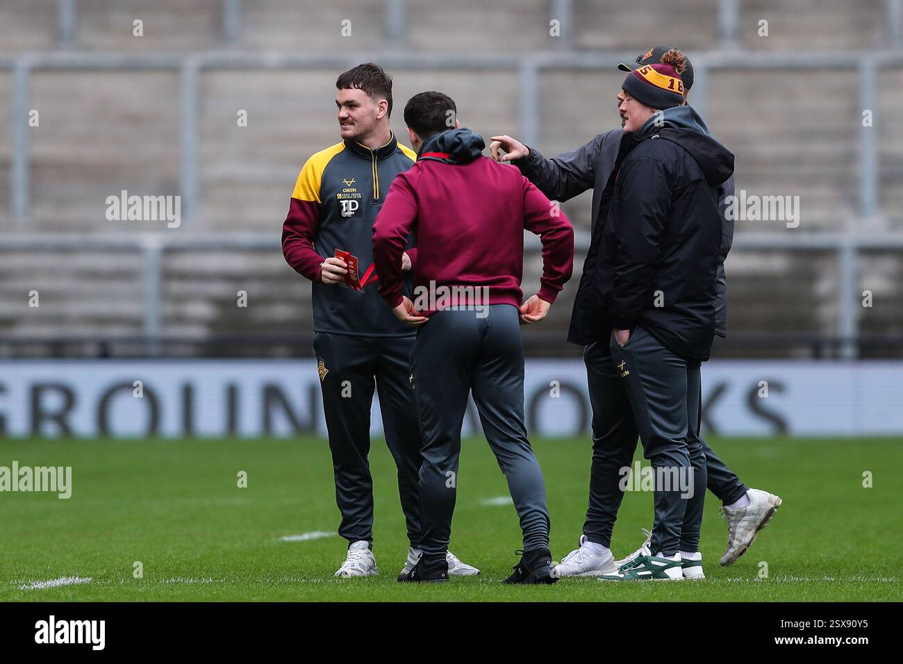 Tom deakin hi-res stock photography and images - Alamy