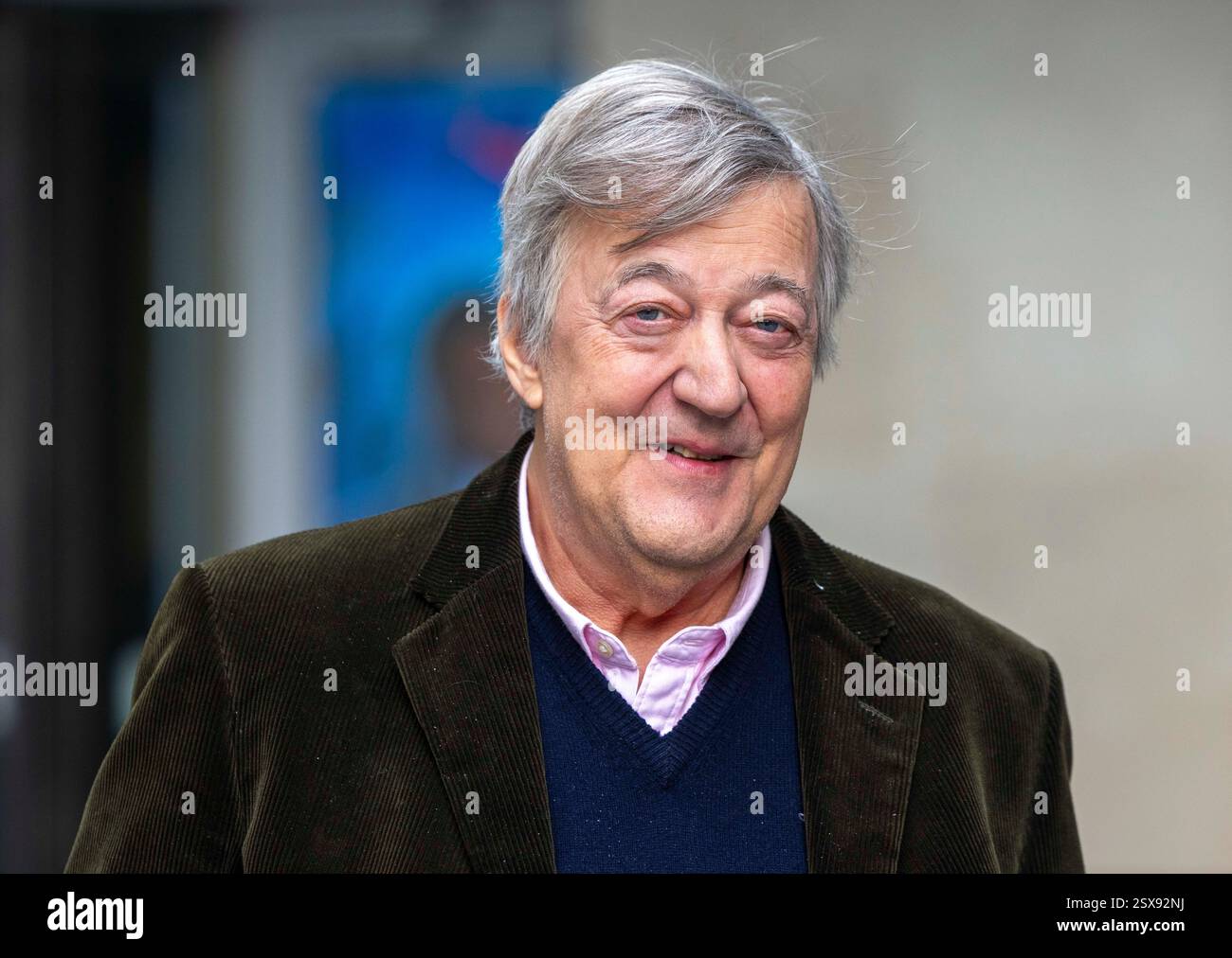 Stephen fry elon musk hi-res stock photography and images - Alamy