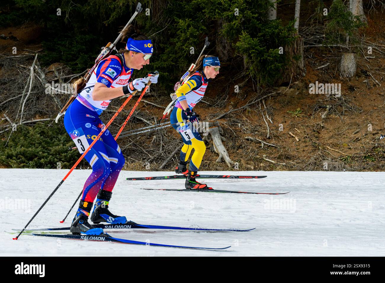 Lenzerheide, Switzerland. 23rd Feb 2025. Julia Simon of, France ...