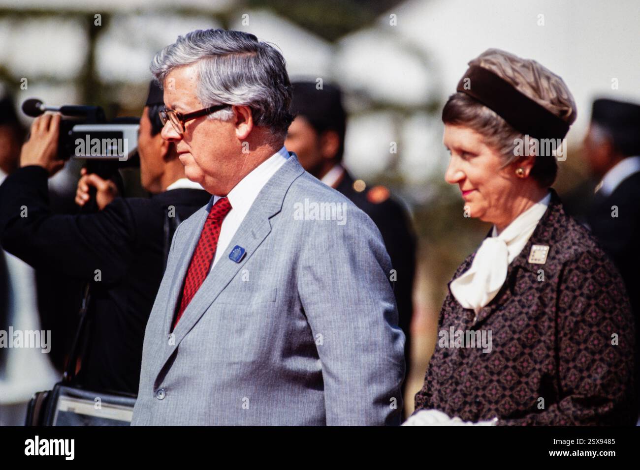British Foreign Secretary Sir Geoffrey Howe, left, and his wife Elspeth ...