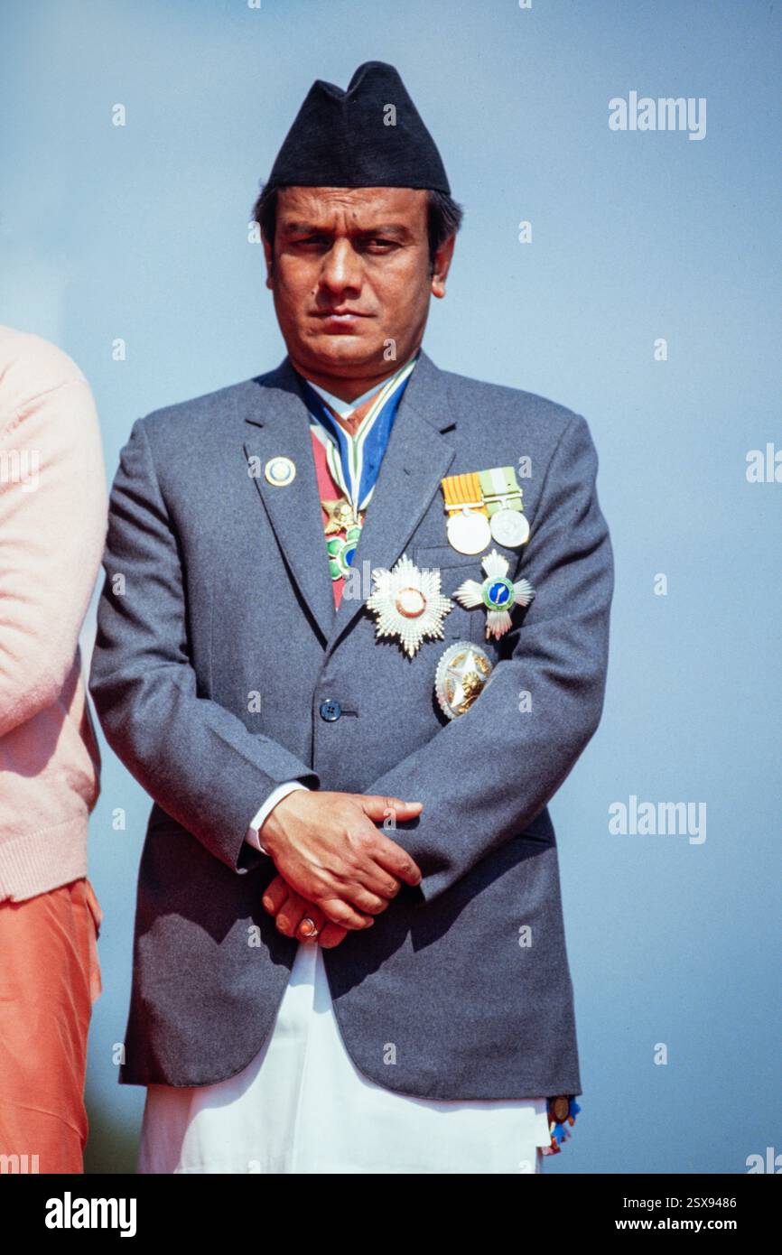 Nepalese Prime Minister Lokendra Bahadur Chand waits to receive Queen ...