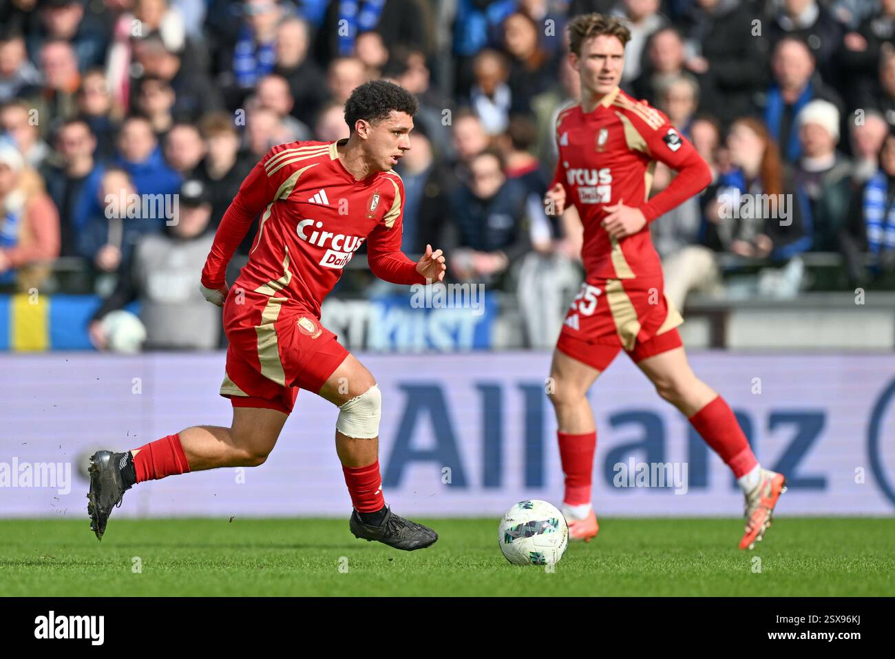 Henry Lawrence (88) of Standard pictured during the Jupiler Pro League ...