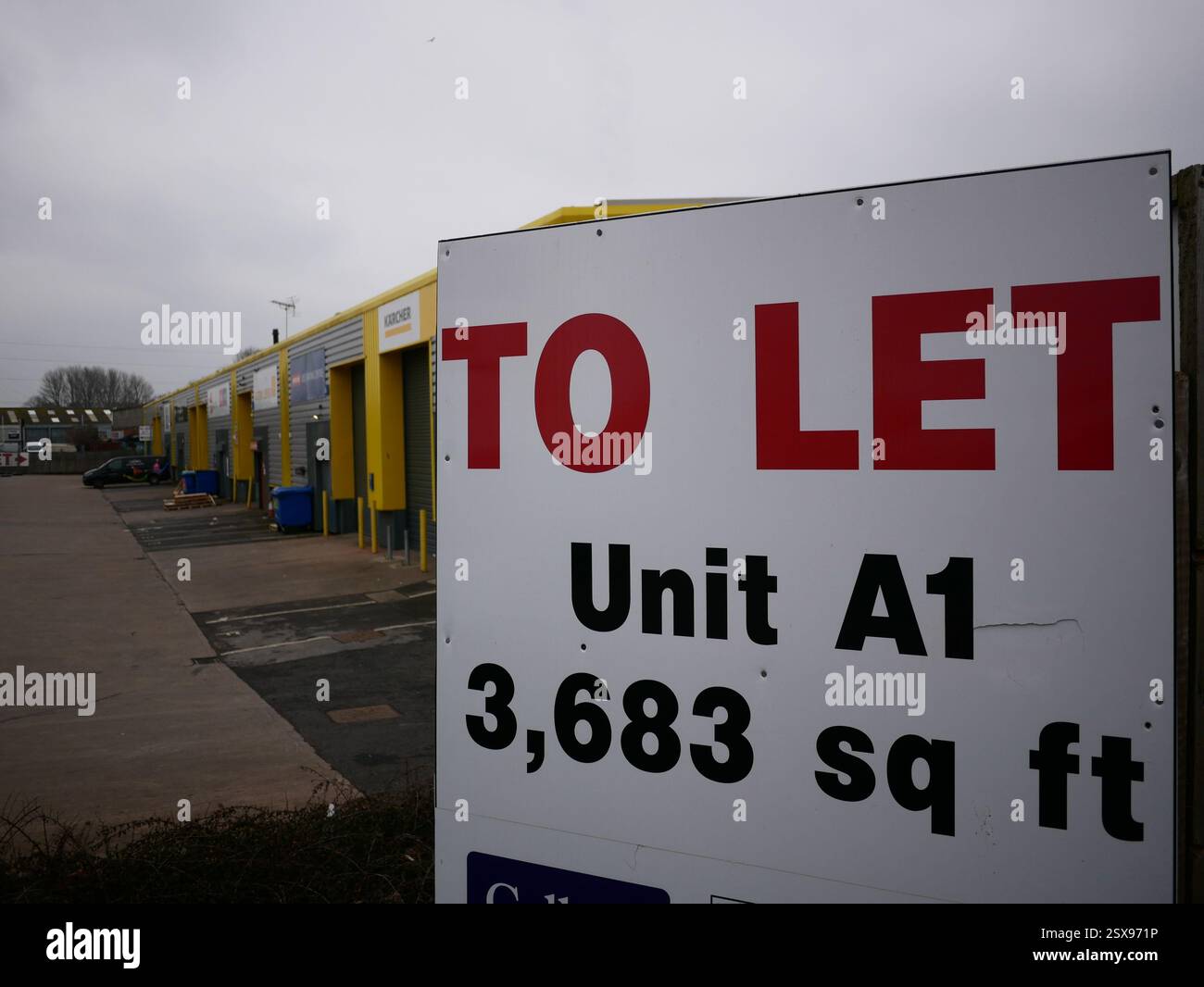 To Let sign for A1 industrial unit on Marsh Barton Trading Estate ...