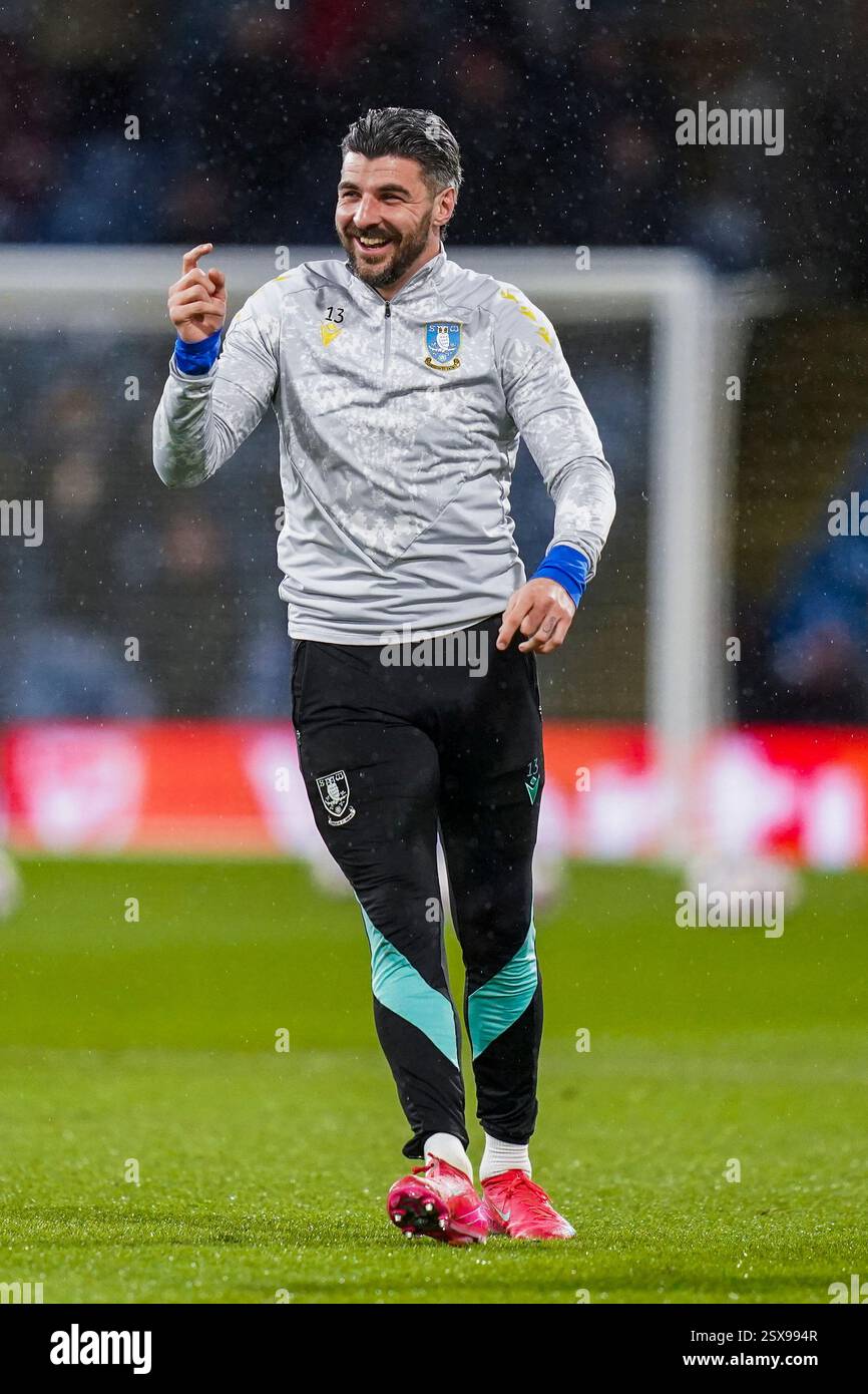 Burnley, UK. 21st Feb, 2025. Sheffield Wednesday forward Callum ...
