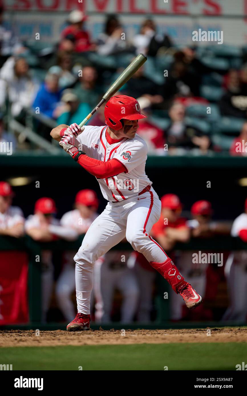 Ohio State Buckeyes Matthew Graveline (9) at bat during an NCAA ...