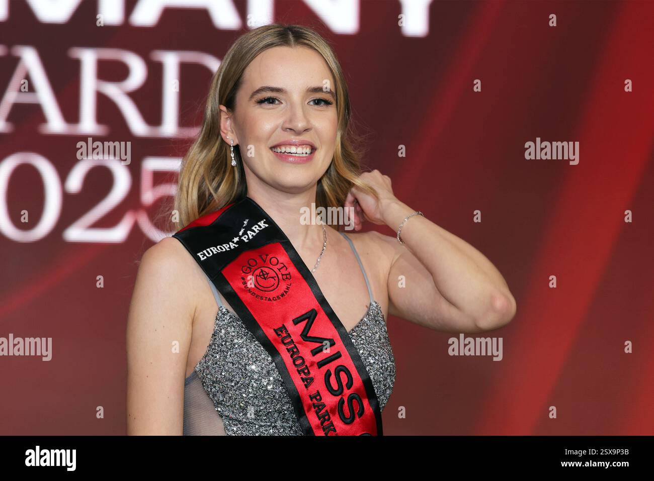 Miss Germany Awards Finale 2025 Frisch gekürte Miss Germany 2025 ...