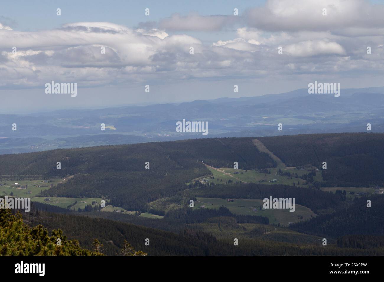 Stunning views highest peak hi-res stock photography and images - Alamy