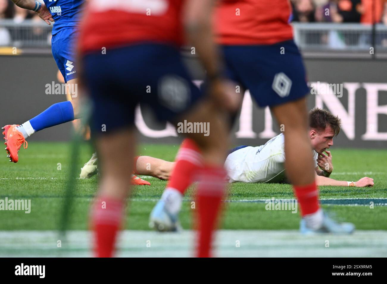 Leo Barre of France score the goal during the Guinness Six Nations 2025 ...