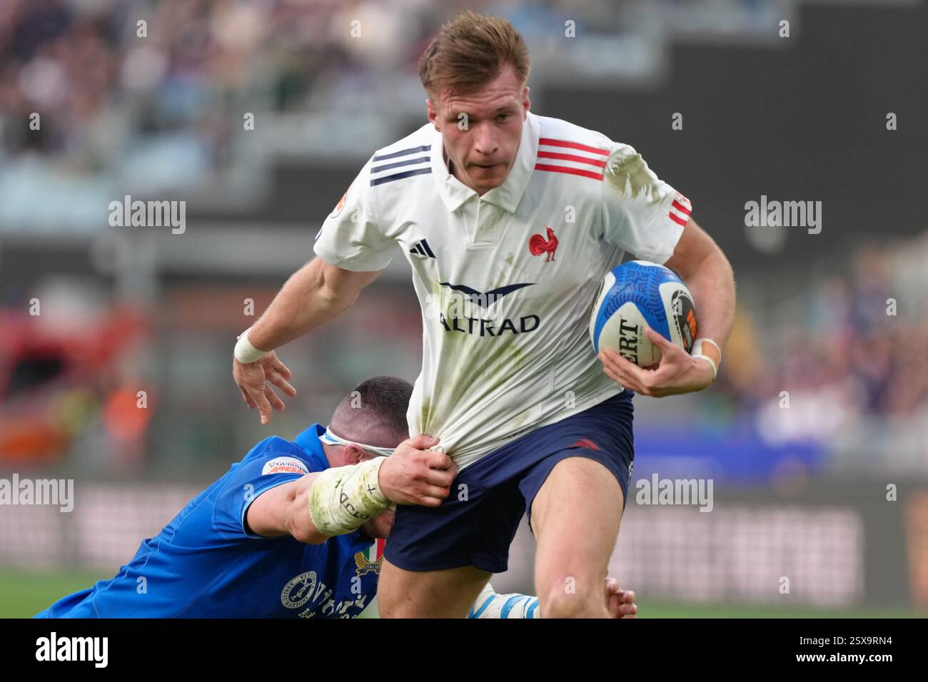 Rome, Italy. 23rd Feb, 2025. Leo Barre of France during the Six Nations ...