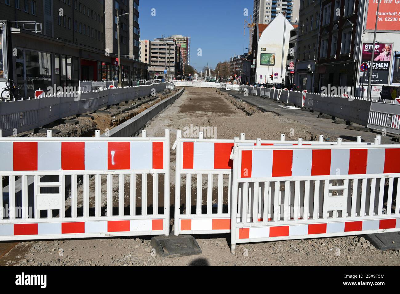 Baustelle, Absperrung, Absperrgitter, Absperrpfosten *** Construction ...