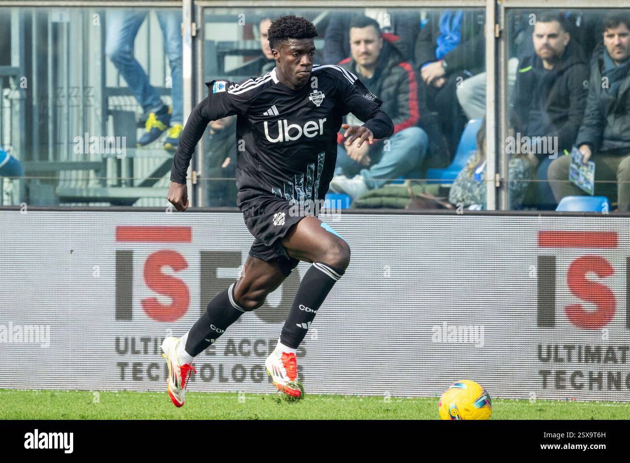 Como, Italy. 23rd Feb, 2025. Diao diaoune Asssane Como during serie A ...