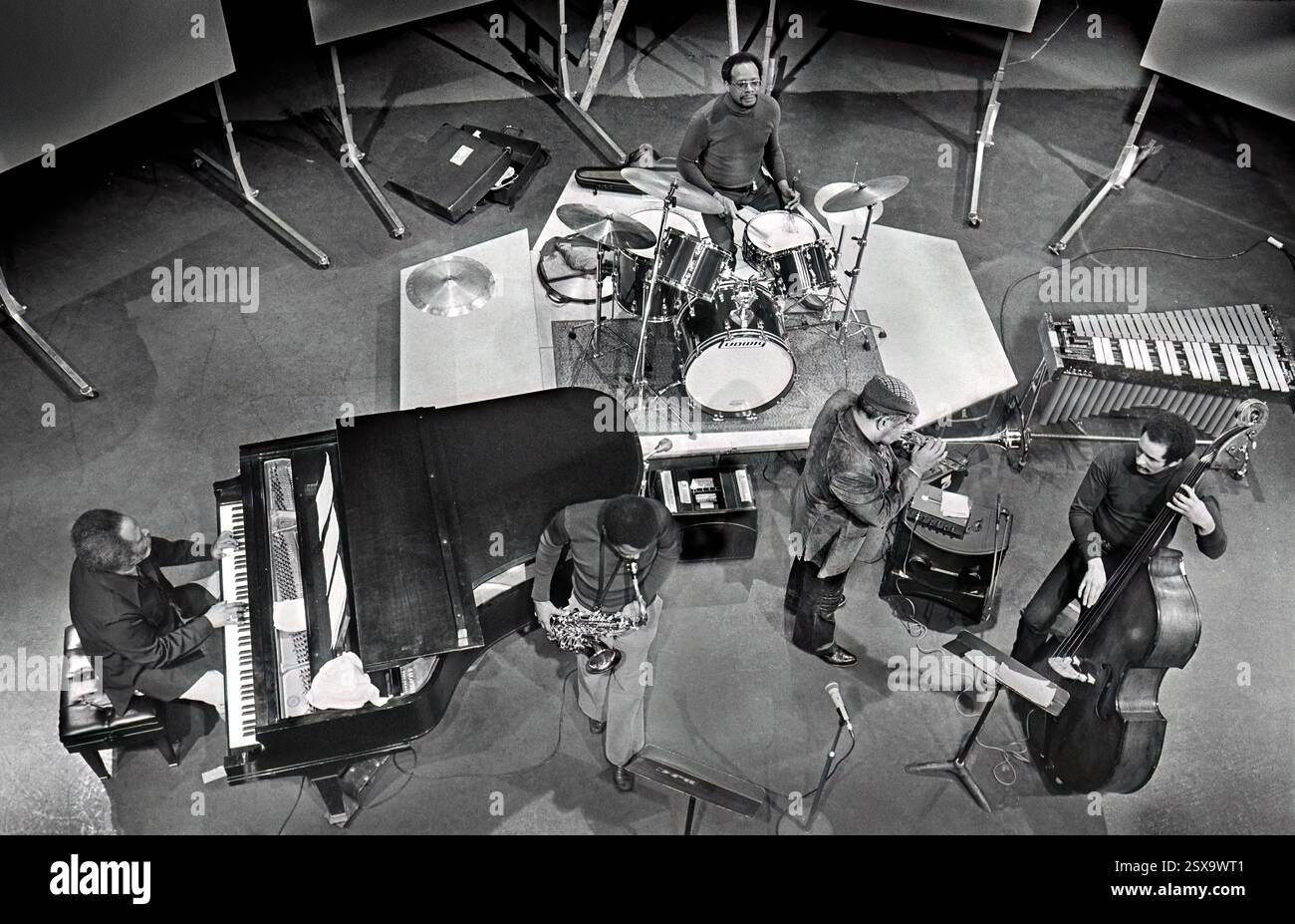 Larry ridley hi-res stock photography and images - Alamy