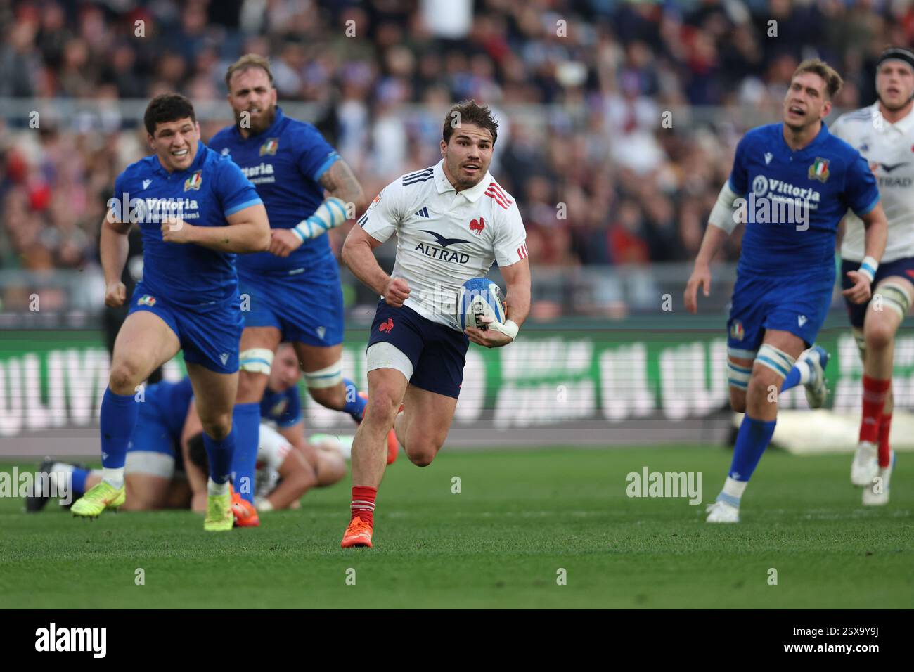 Rome, Italy - 23.02.2025: Antoine Dupont of France run with the ball to ...