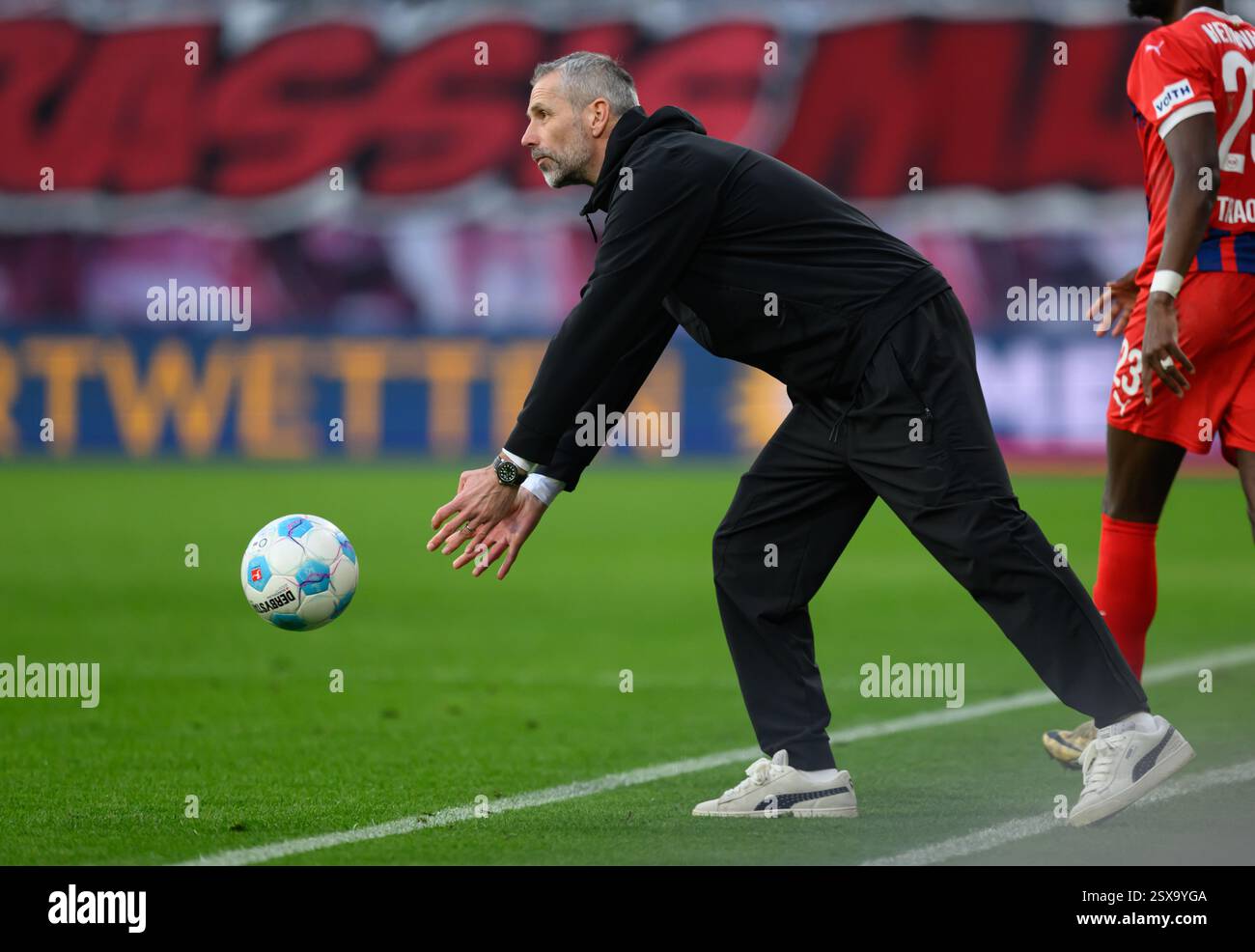Leipzig, Germany. 23rd Feb, 2025. Soccer: Bundesliga, RB Leipzig - 1 ...