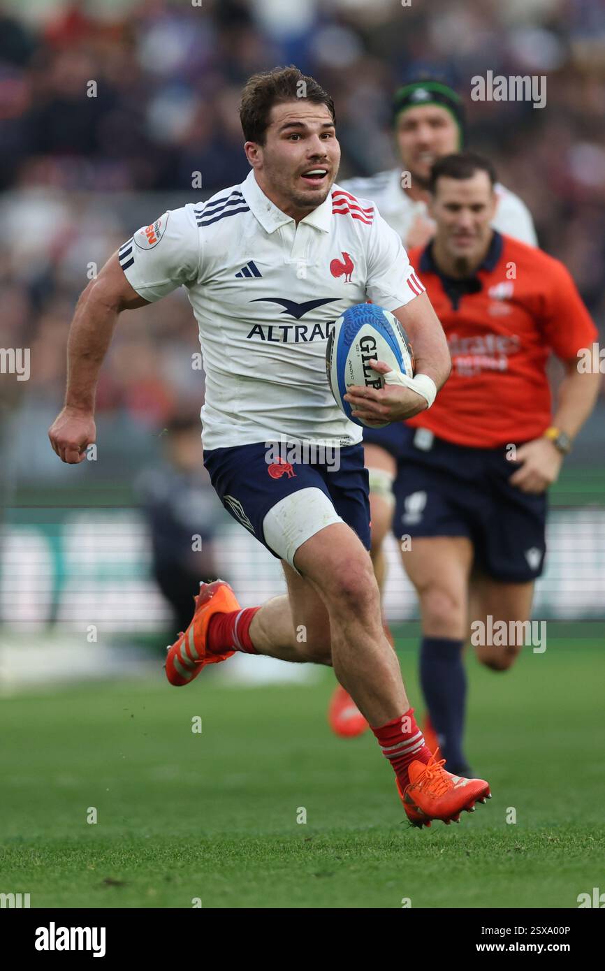 Rome, Italy - 23.02.2025: Antoine Dupont of France run with the ball to ...