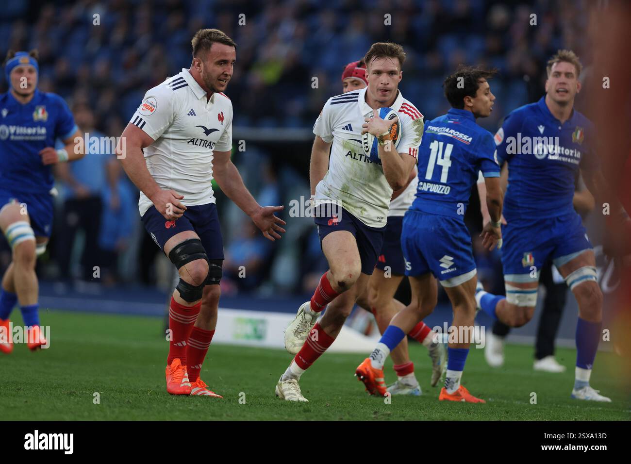 Rome, Italy - 23.02.2025: Leo Barre of France runs with the ball score ...