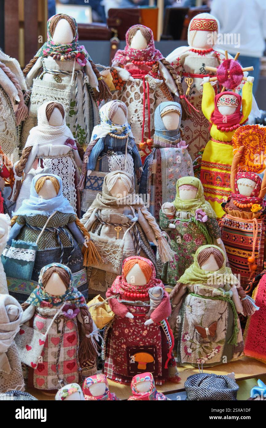 Rag dolls in the Old Slavic tradition, amulets, and protective charms ...