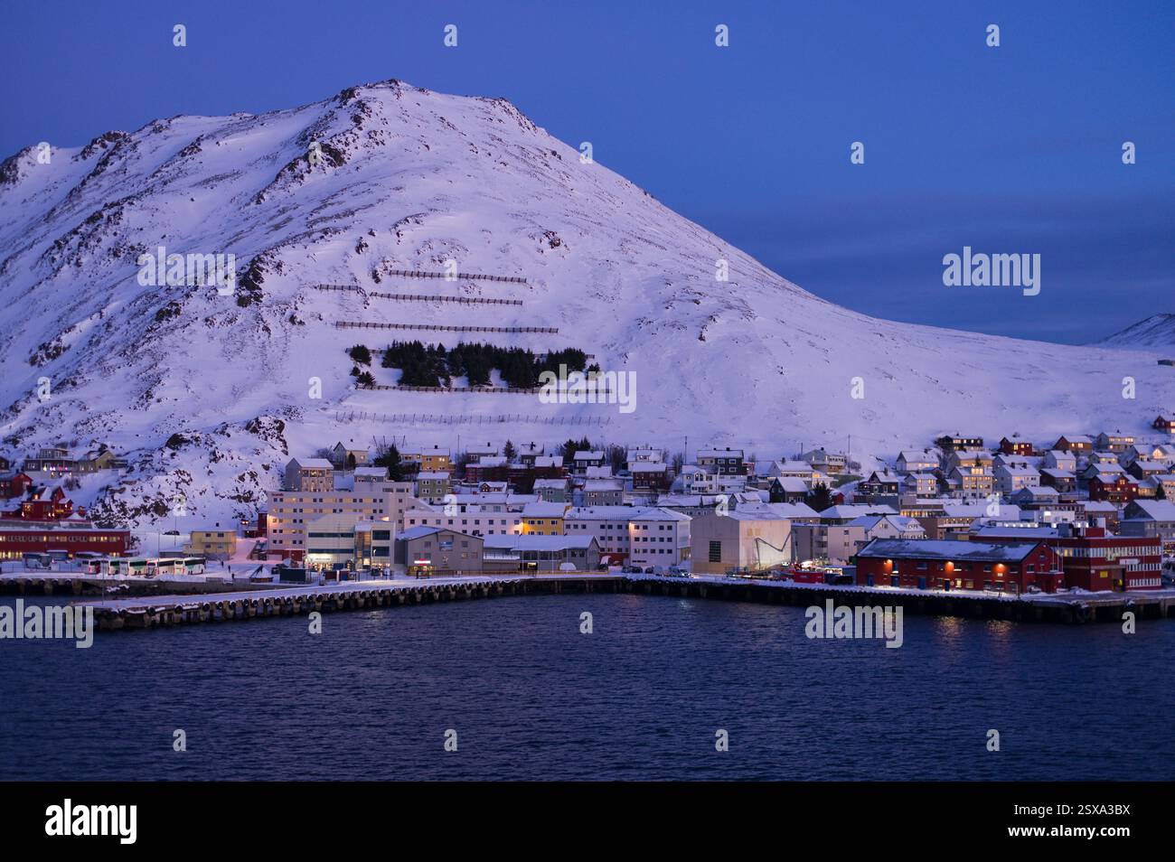 The small city of Honningsvåg, northernmost city/town in mainland ...