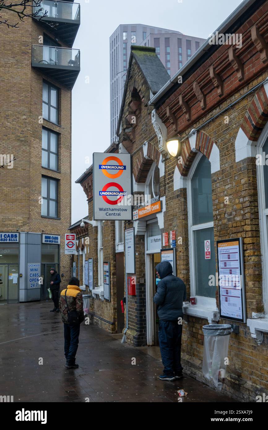 Walthamstow Central Railway Station Stock Photo - Alamy