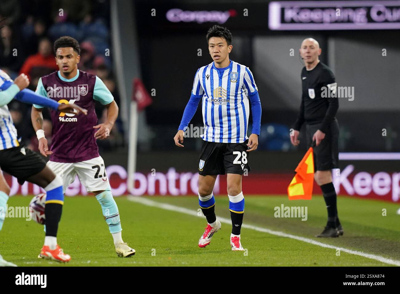 Burnley, UK. 21st Feb, 2025. Sheffield Wednesday defender Ryo Hatsuse ...