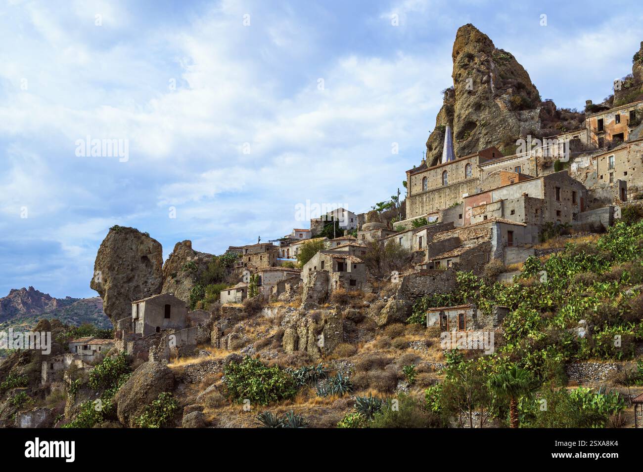 Ghost town pentedattilo village hi-res stock photography and images - Alamy