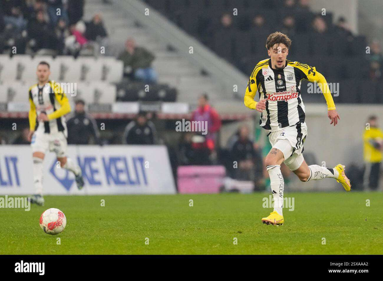 LINZ, AUSTRIA - FEBRUARY 23: Christoph Lang of LASK in the action of ...