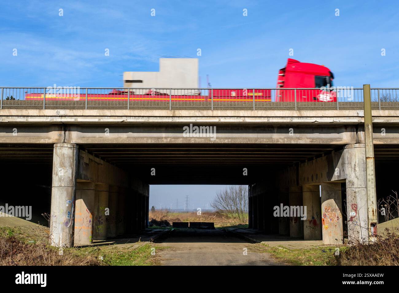 Highway E42 in Fleurus | Autoroute E42 à Fleurus Stock Photo - Alamy