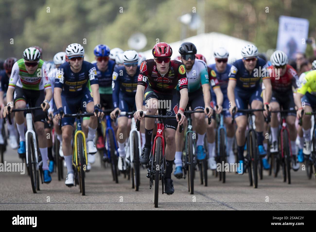 Belgian Kay De Bruyckere (C) pictured during the men's elite race at ...