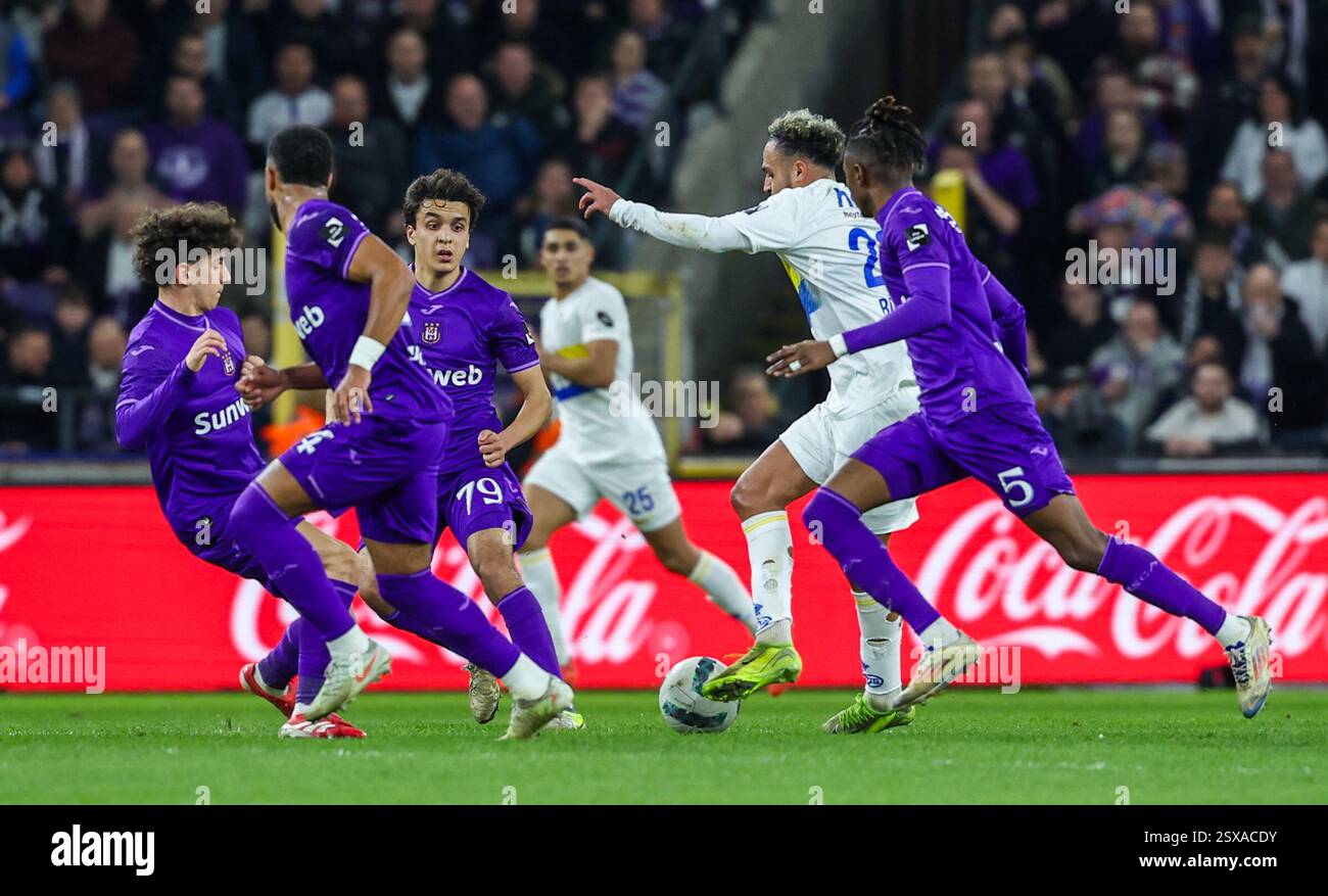 Union's Soufiane Boufal fights for the ball during a soccer match ...