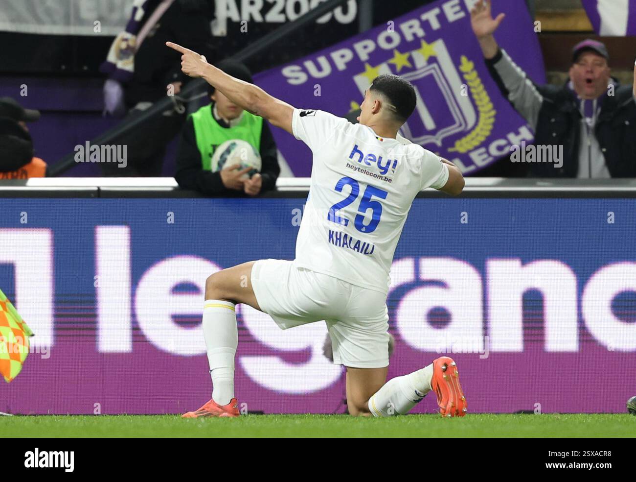 Anderlecht, Belgium. 23rd Feb, 2025. Union's Anan Khalaili celebrates ...