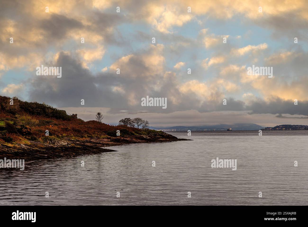 Cumbrae and scotland hi-res stock photography and images - Alamy