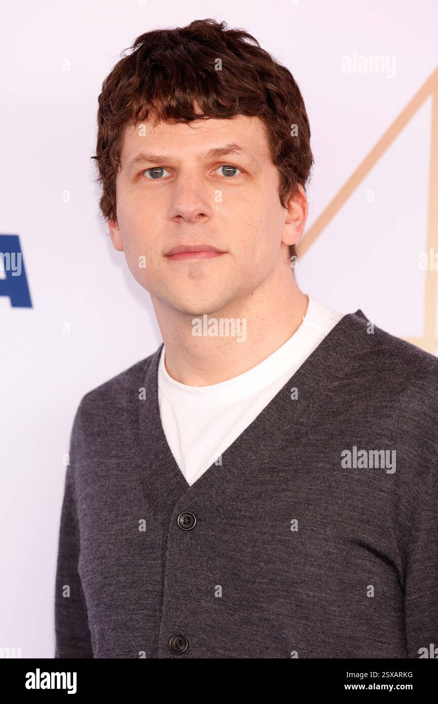 Jesse Eisenberg bei der 40. Verleihung der Film Independent Spirit ...