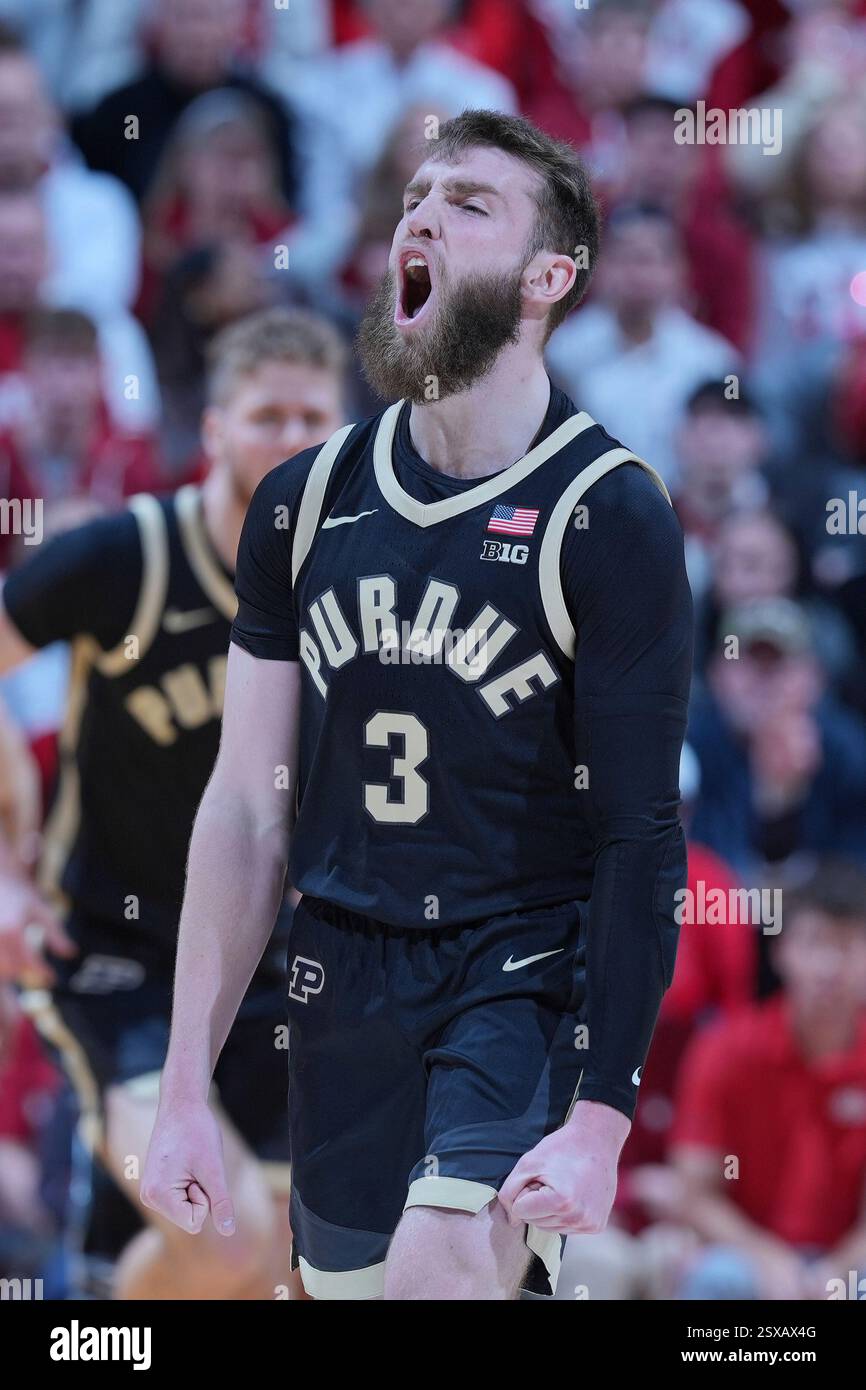 BLOOMINGTON, IN - FEBRUARY 23: Purdue Boilermakers guard Braden Smith ...