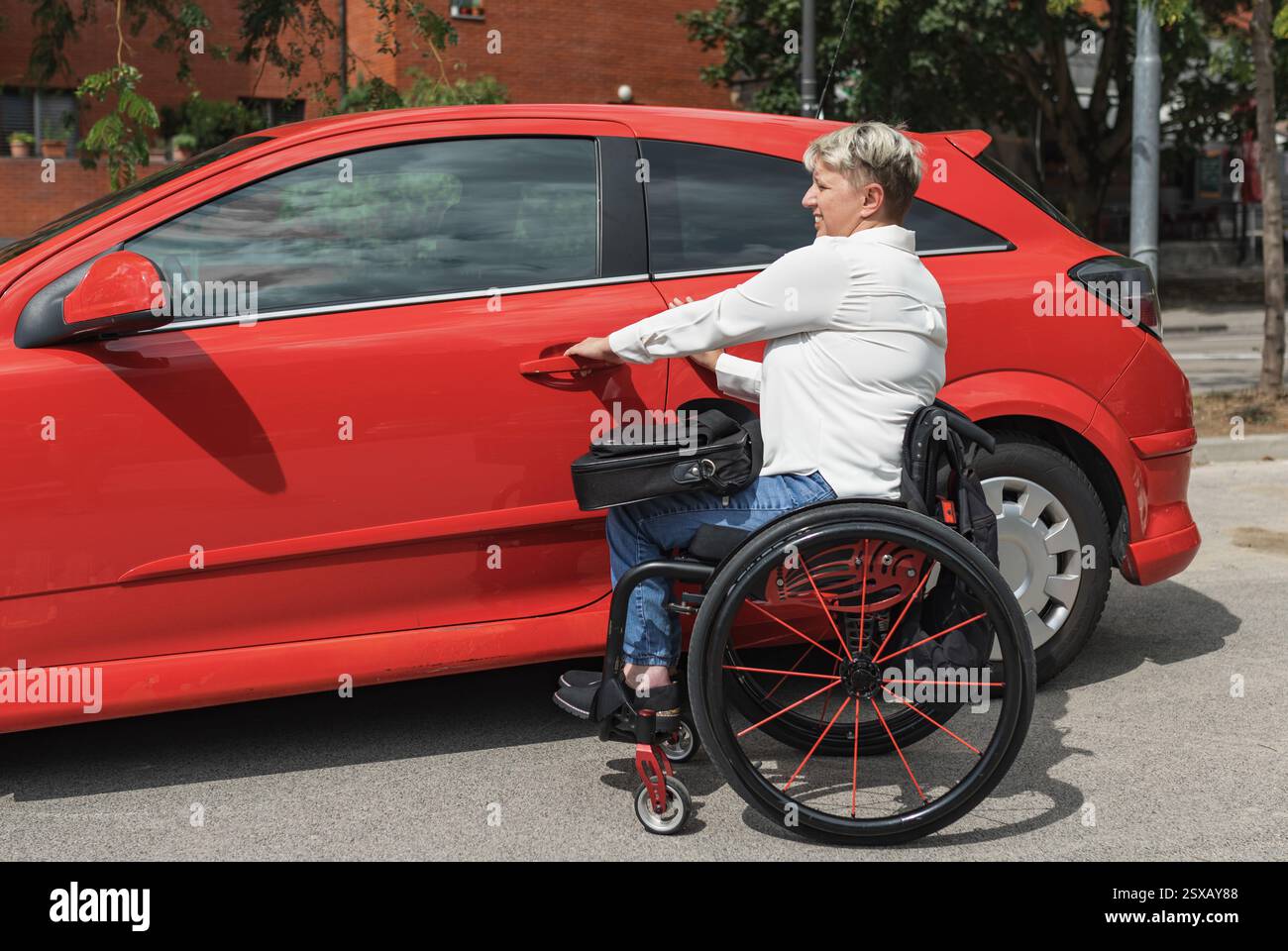 Motor vehicle getting license hi-res stock photography and images - Alamy