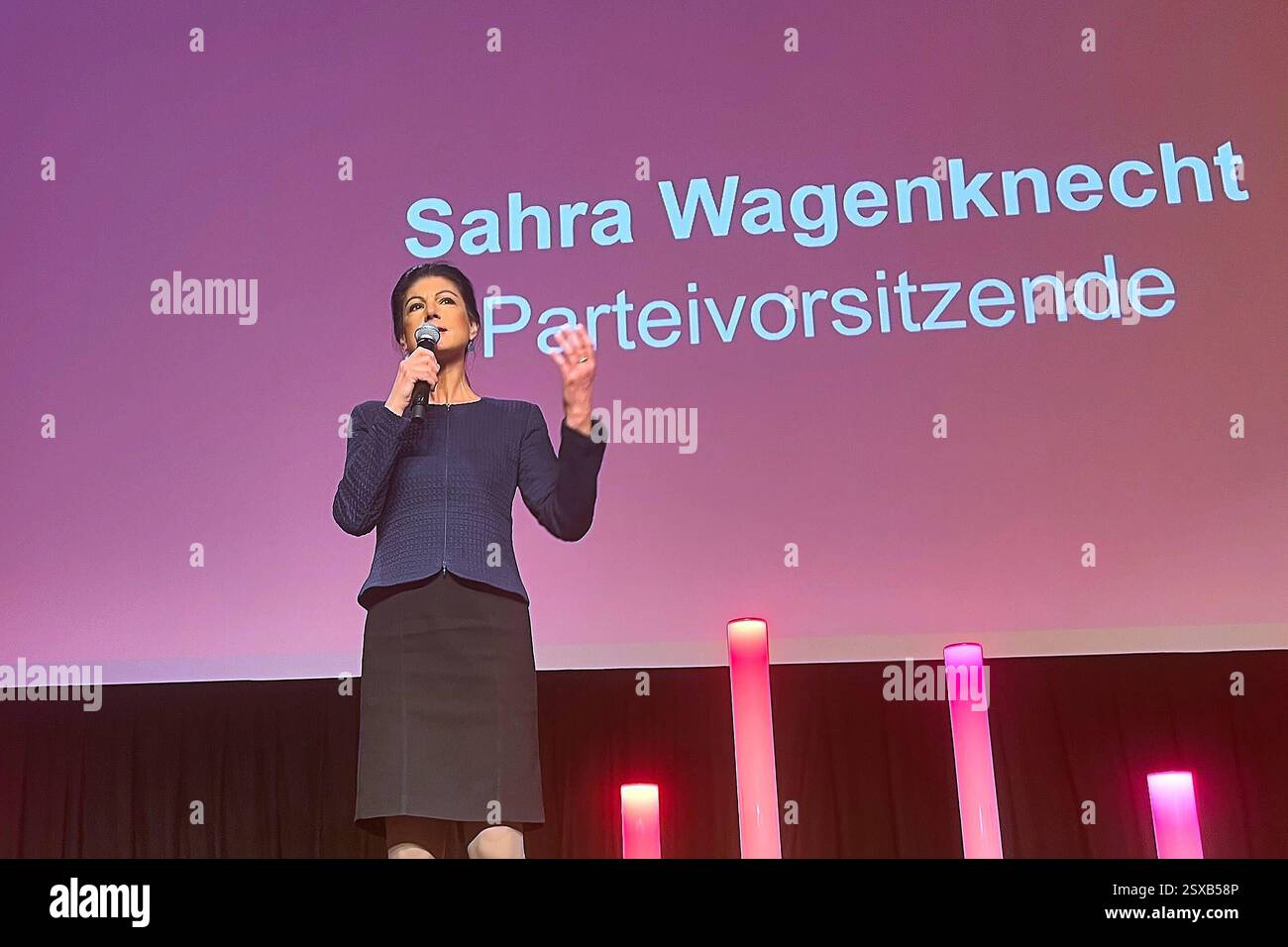 Berlin, Deutschland, 23.02.2025: Kosmos: Bundestagswahl 2025: BSW ...