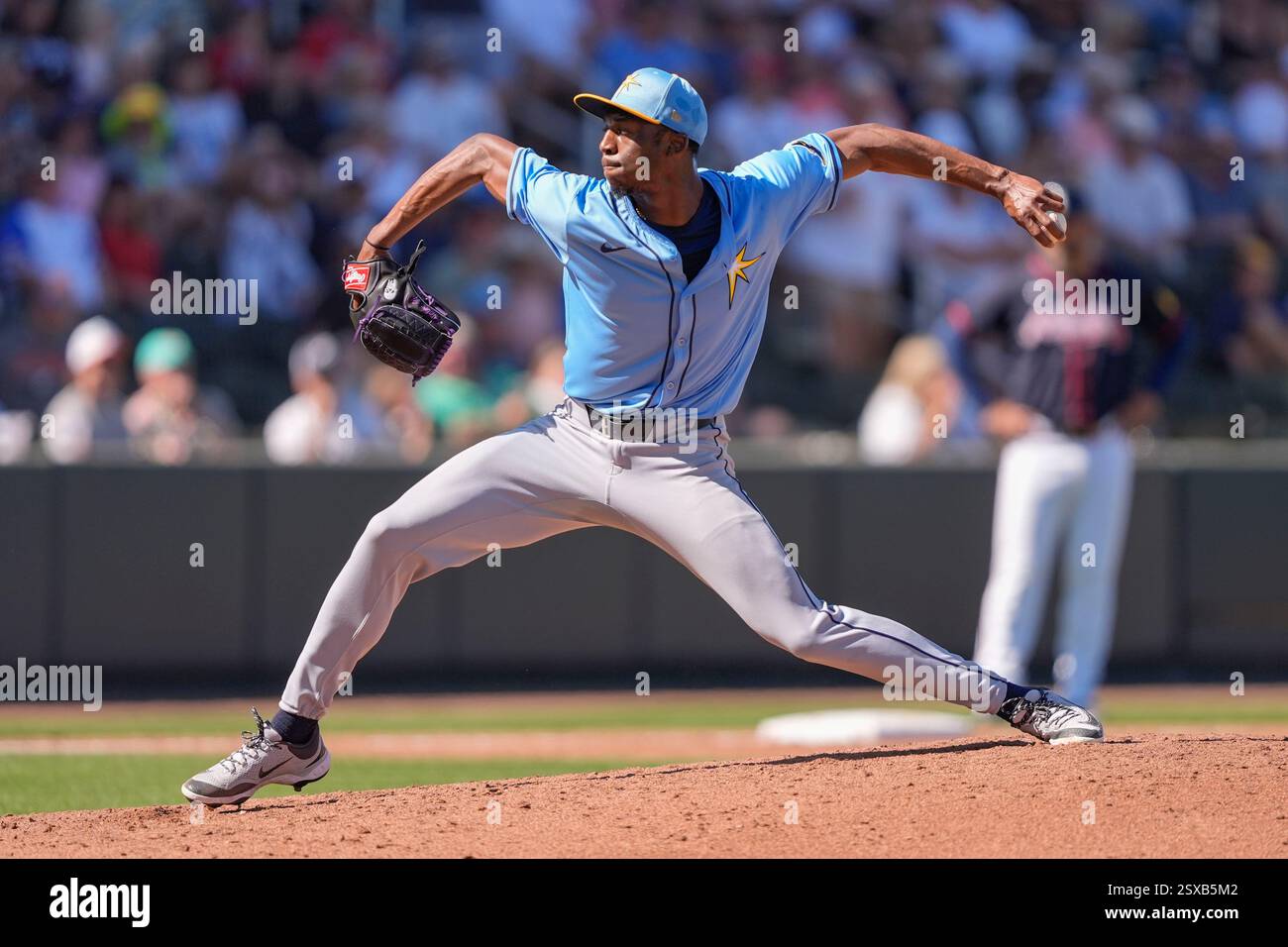 Tampa Bay Rays Keyshawn Askew delivers in the fifth inning of a spring ...