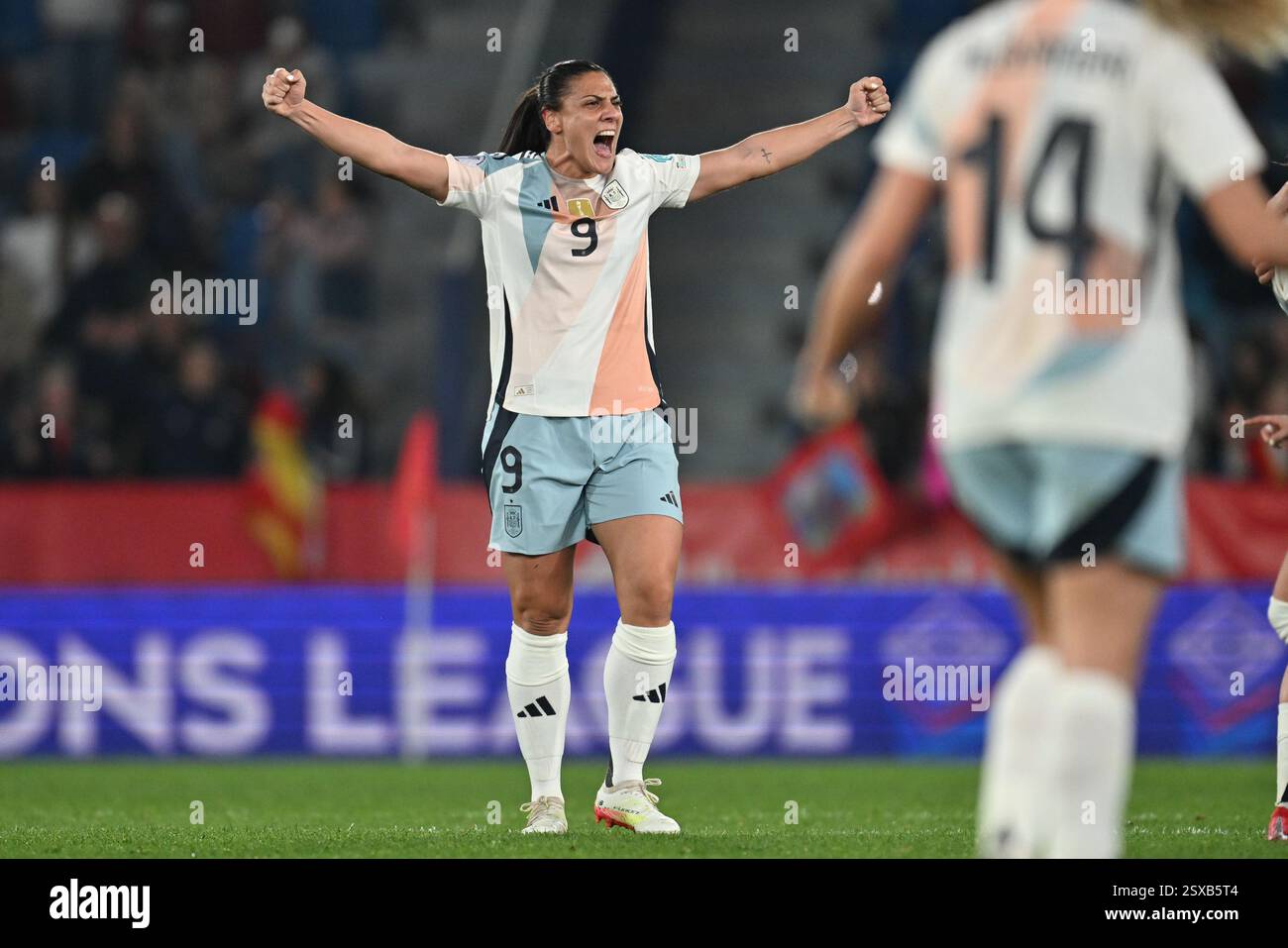 Valencia, Spain. 21st Feb, 2025. Cristina Martin-Prieto (9) of Spain ...