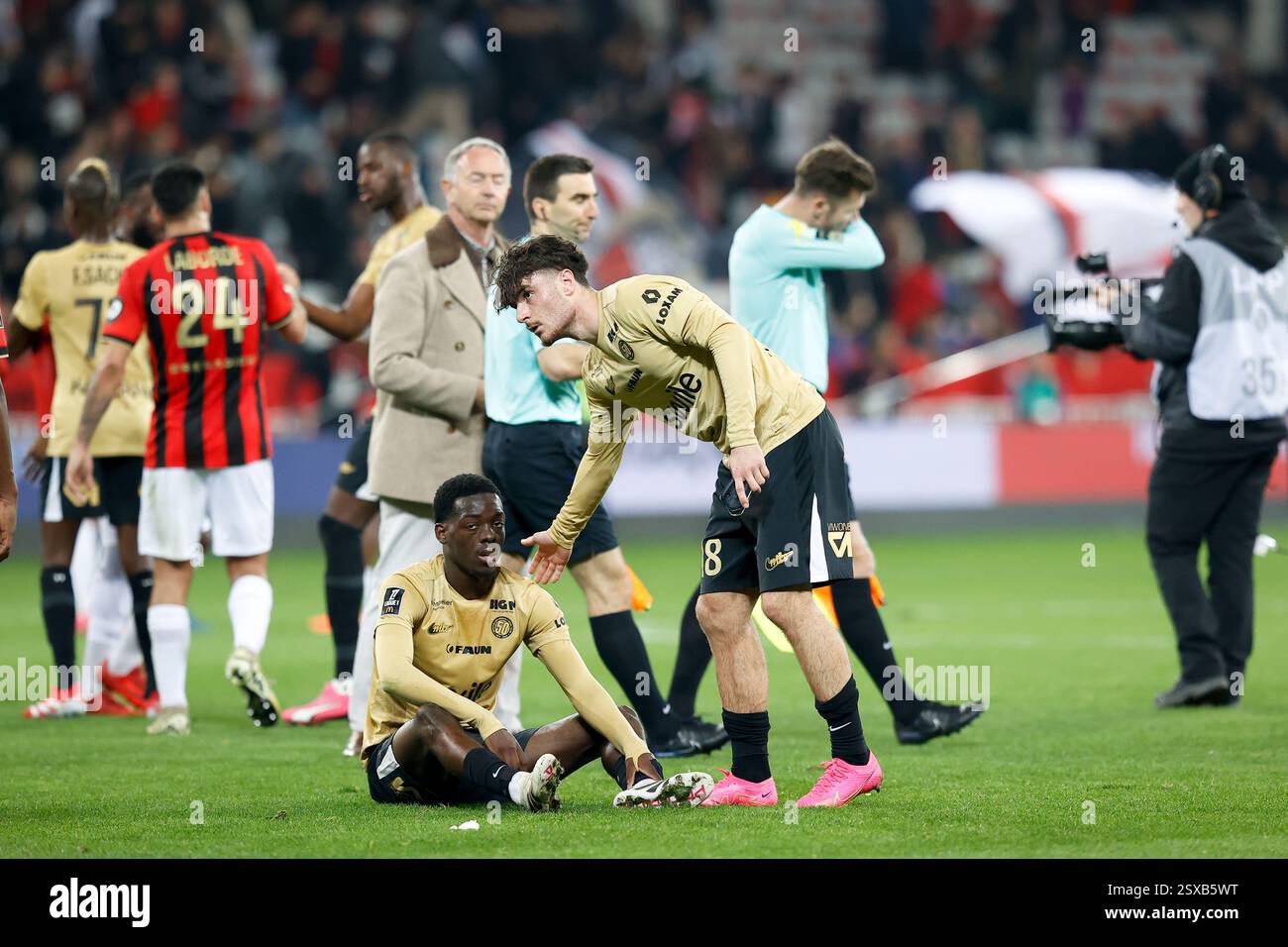 France. 23 Feb, 2025. 19 Rabby NZINGOULA (mhsc) - 18 Nicolas PAYS (mhsc ...