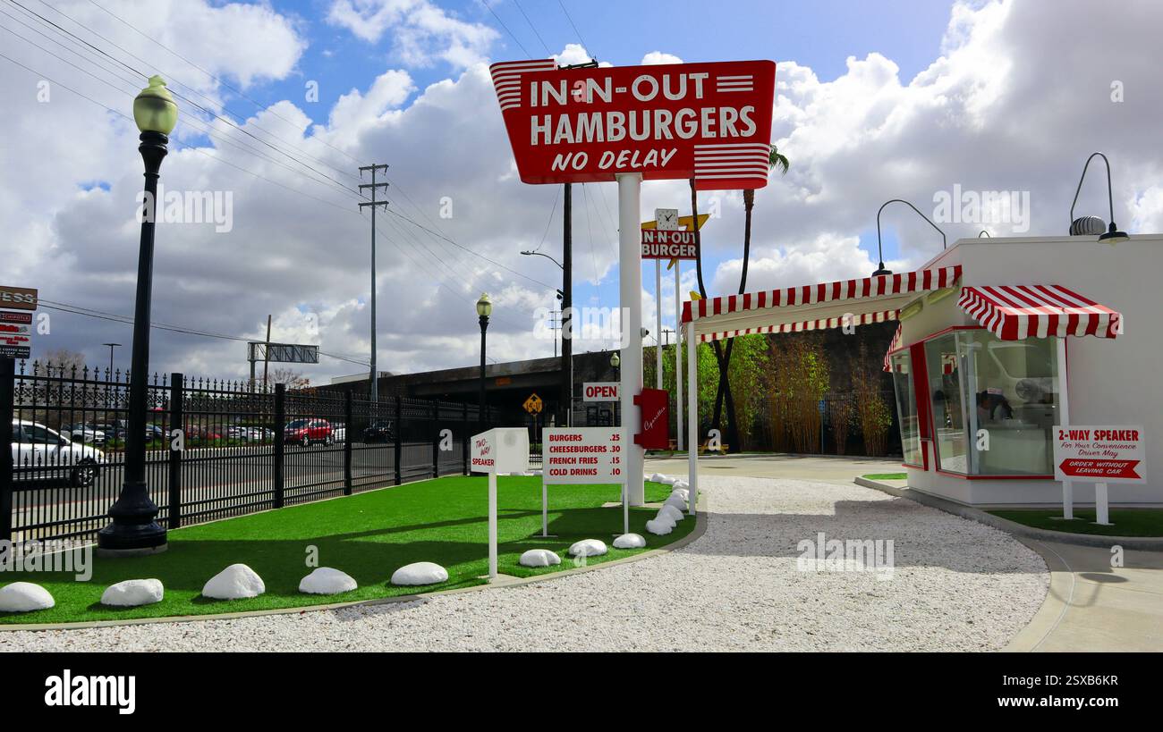 Replica of the Original IN-N-OUT Burger located at 13766 Francisquito ...