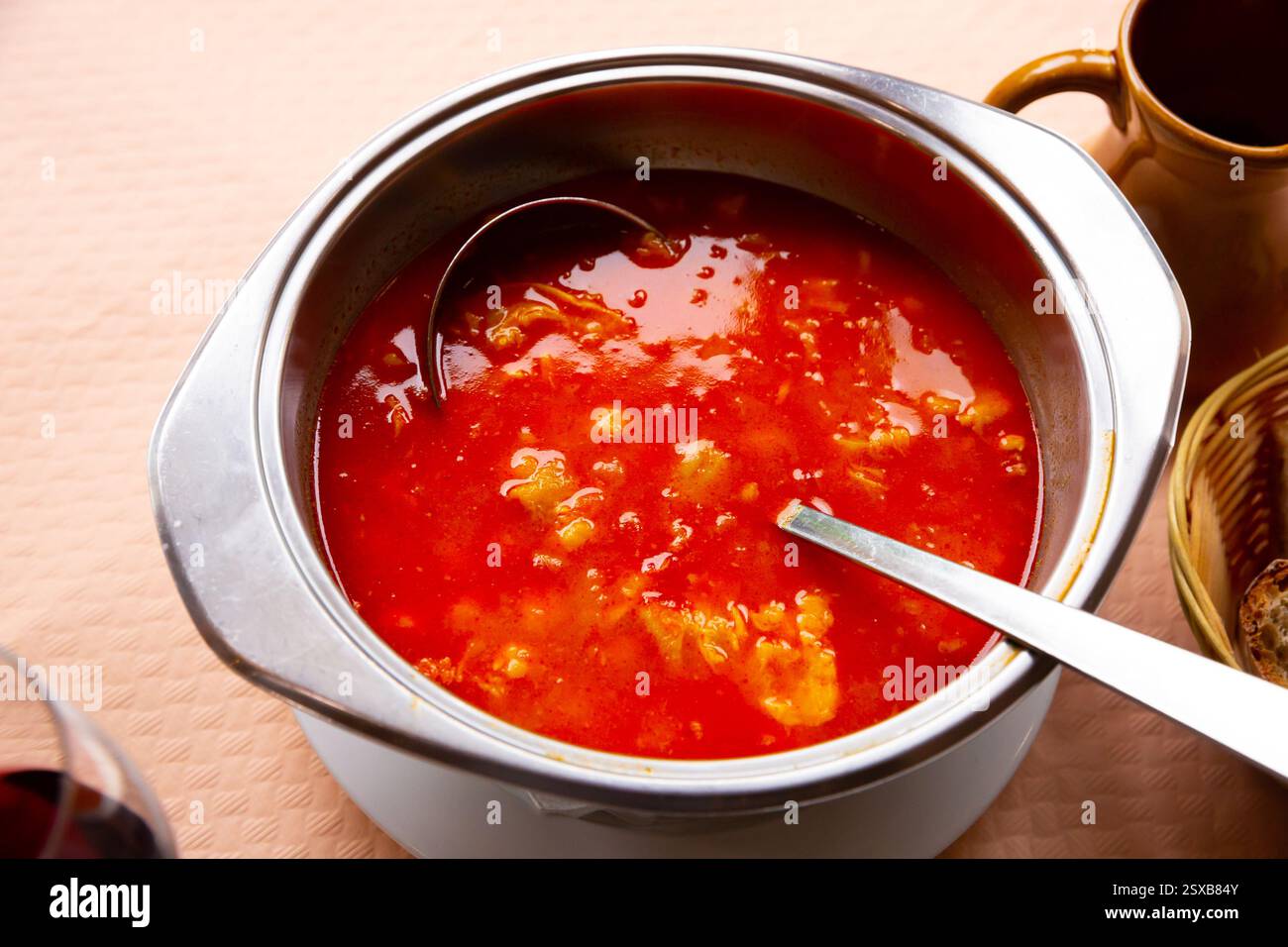 Food callos with chickpeas, pepper and beef tripe, served in bowl Stock ...