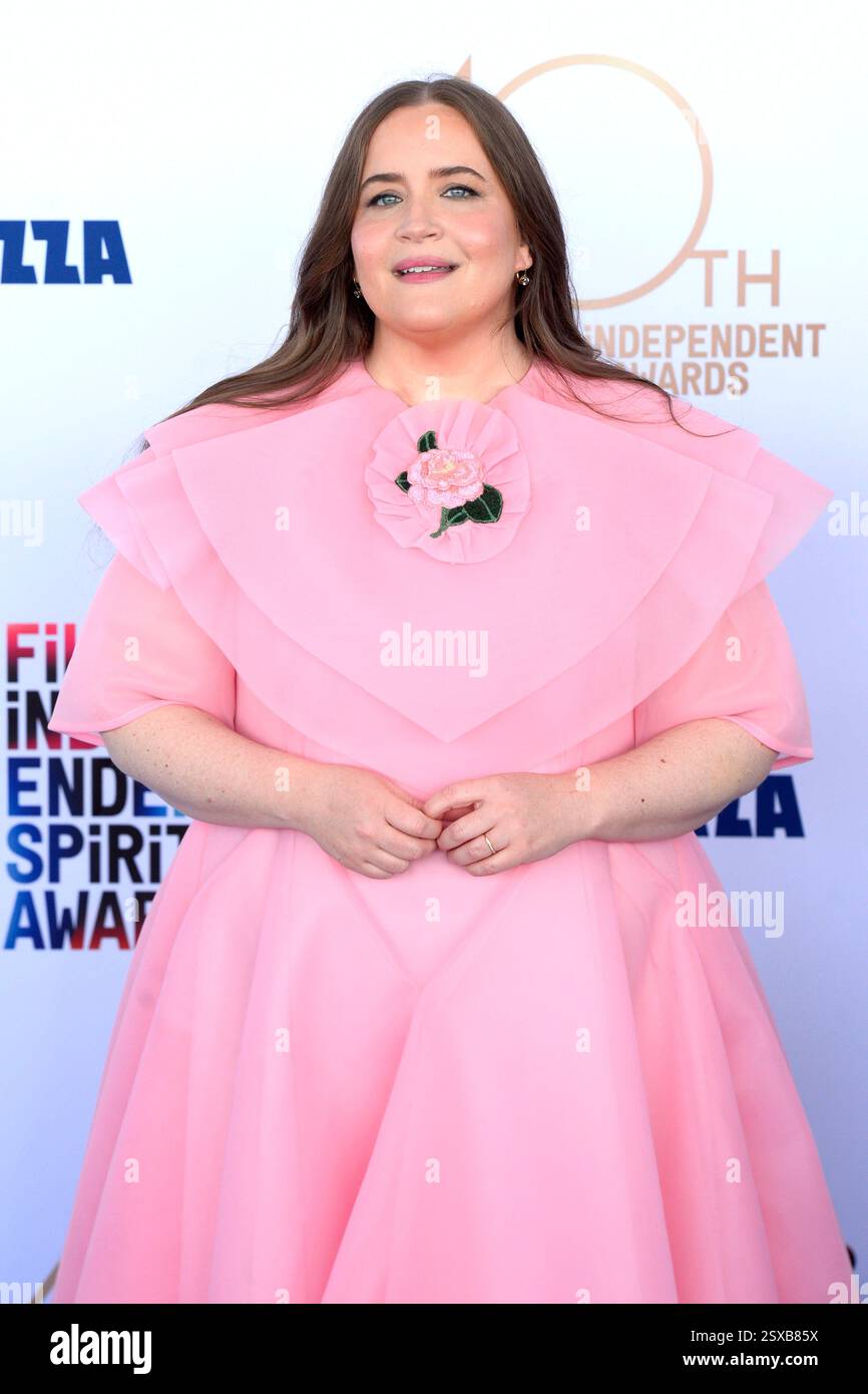 Aidy Bryant bei der 40. Verleihung der Film Independent Spirit Awards ...