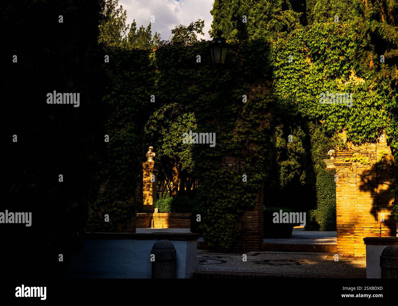 Renaissance Palacio de los Córdova Garden in Granada: Sunlit Ivy, Brick ...
