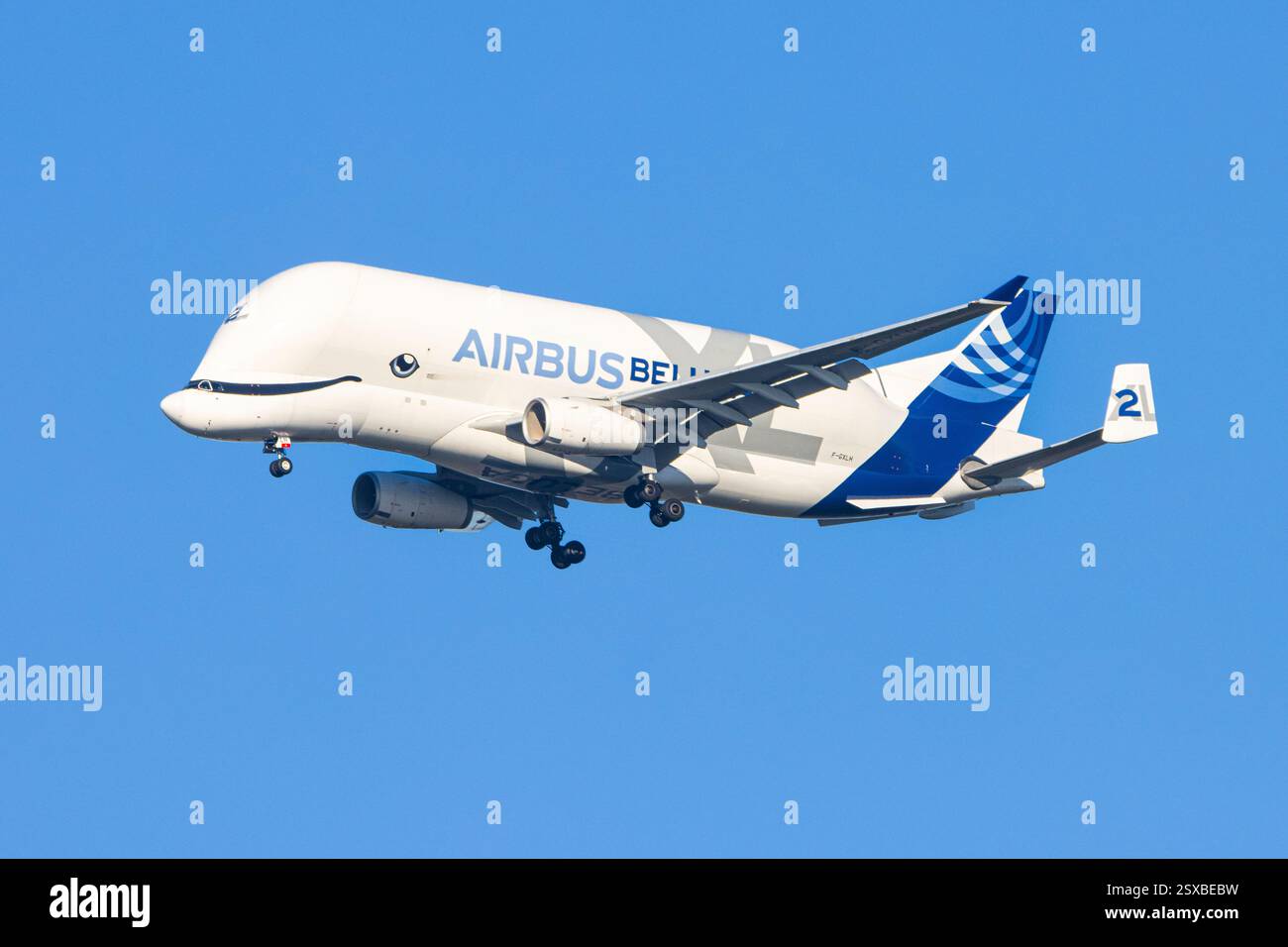 Airbus beluga aircraft flying hi-res stock photography and images - Alamy