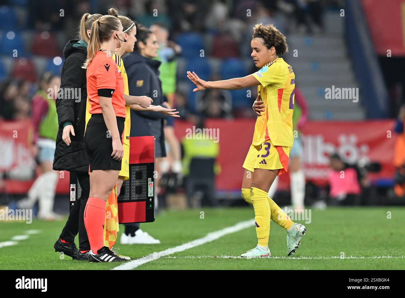 Valencia, Spain. 21st Feb, 2025. Kassandra Missipo (23) of Belgium ...