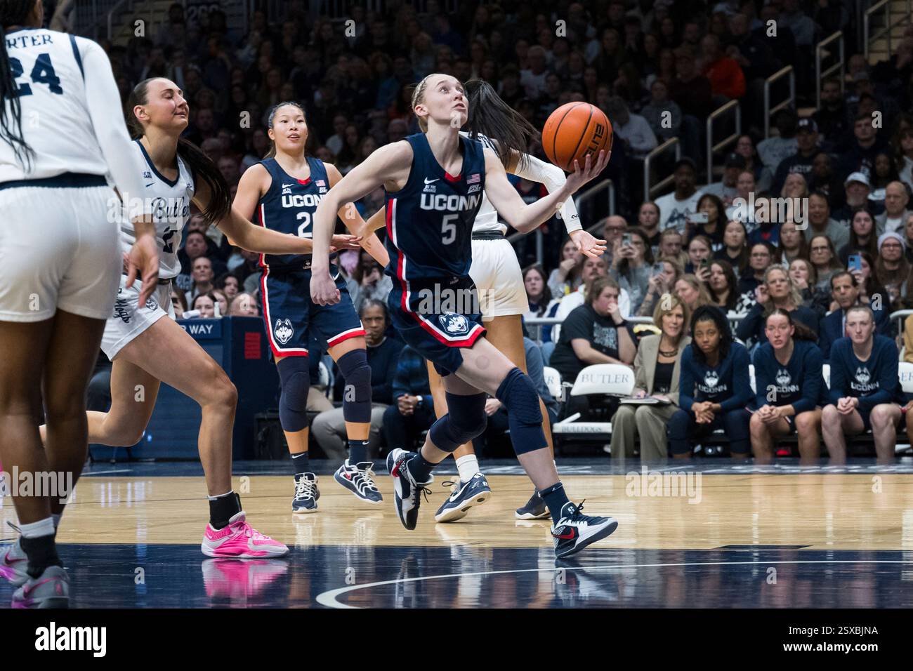 INDIANAPOLIS, IN - FEBRUARY 22: UConn Huskies guard Paige Bueckers (5 ...
