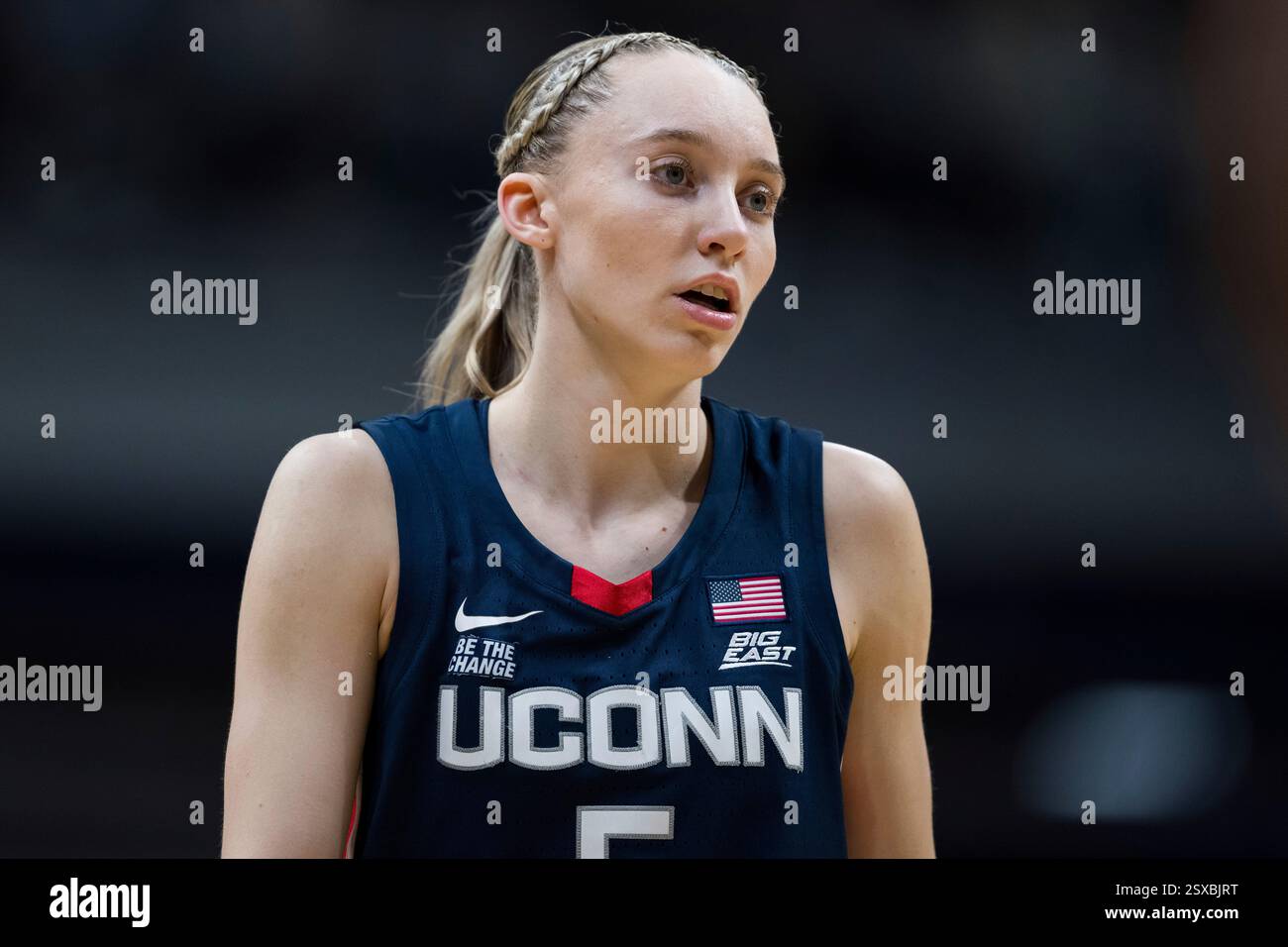 INDIANAPOLIS, IN - FEBRUARY 22: UConn Huskies guard Paige Bueckers (5 ...