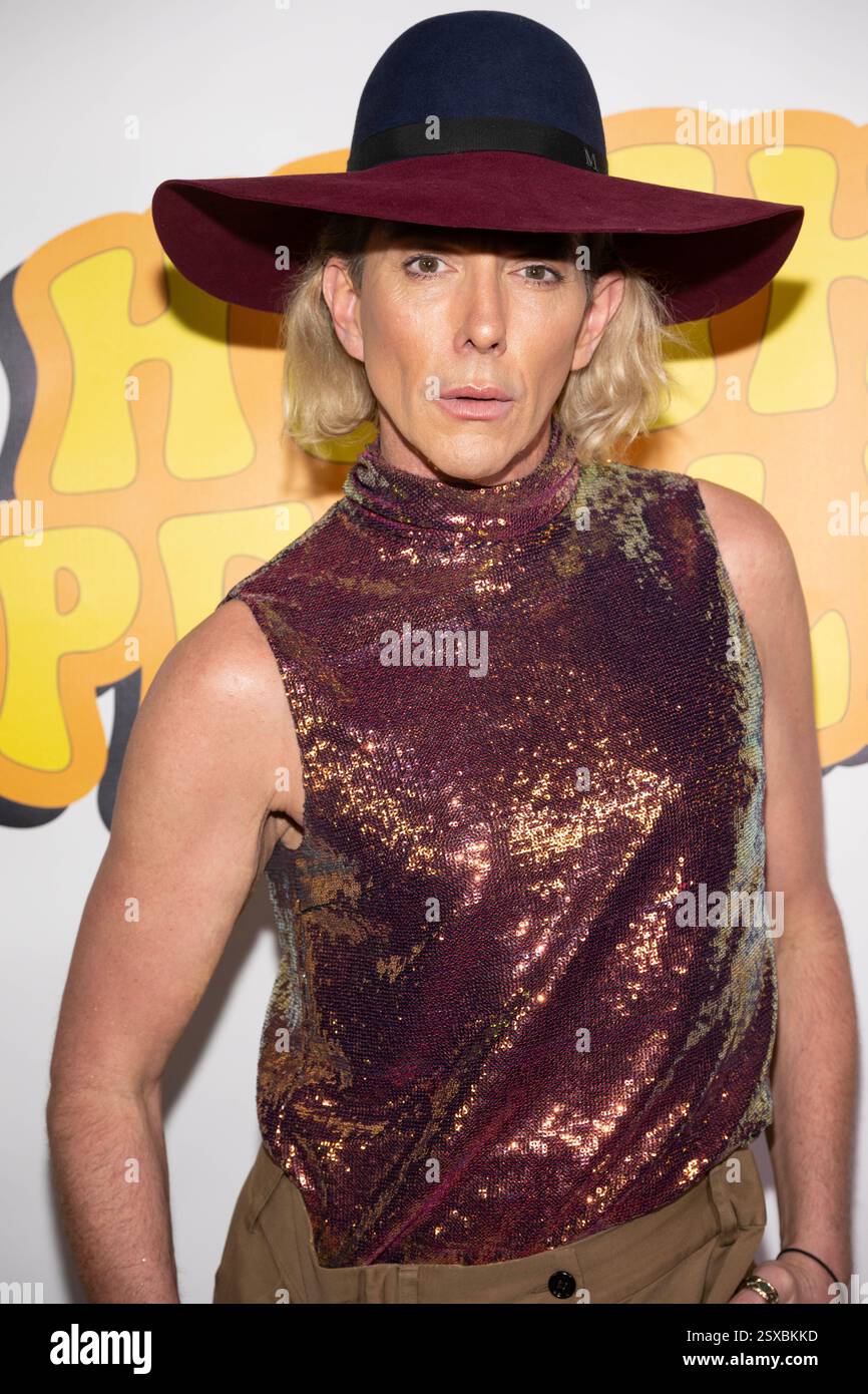 Los Angeles, USA. 22nd Feb, 2025. Author Gurus Magazine Derek Warburton attends Hugh Peeple and ...