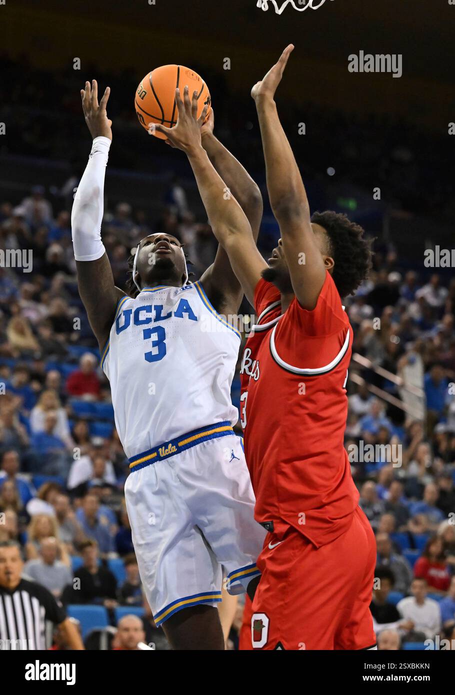LOS ANGELES, CA - FEBRUARY 23: UCLA Bruins guard Eric Dailey Jr. (3 ...