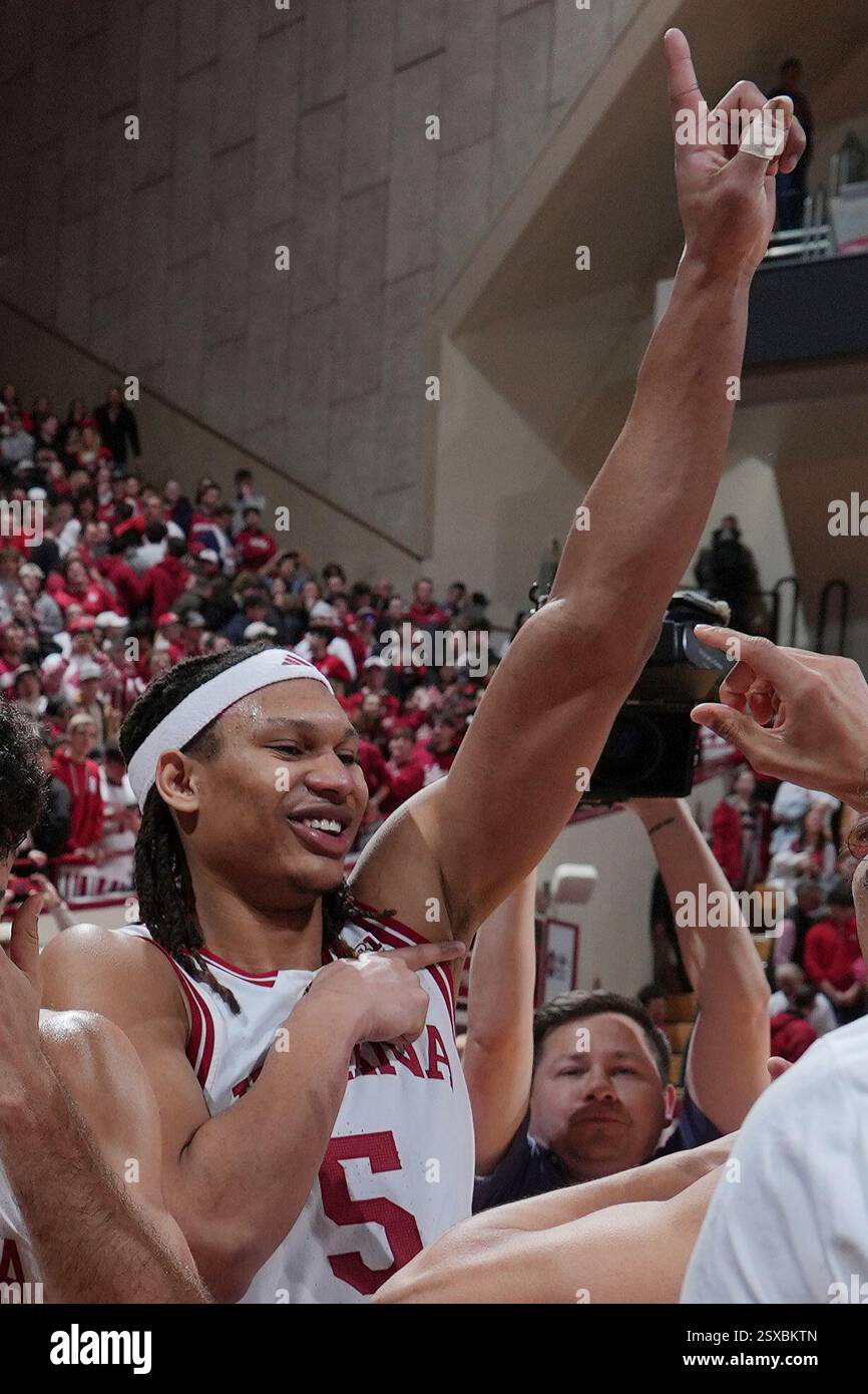 BLOOMINGTON, IN - FEBRUARY 23: Indiana Hoosiers forward Malik Reneau (5 ...