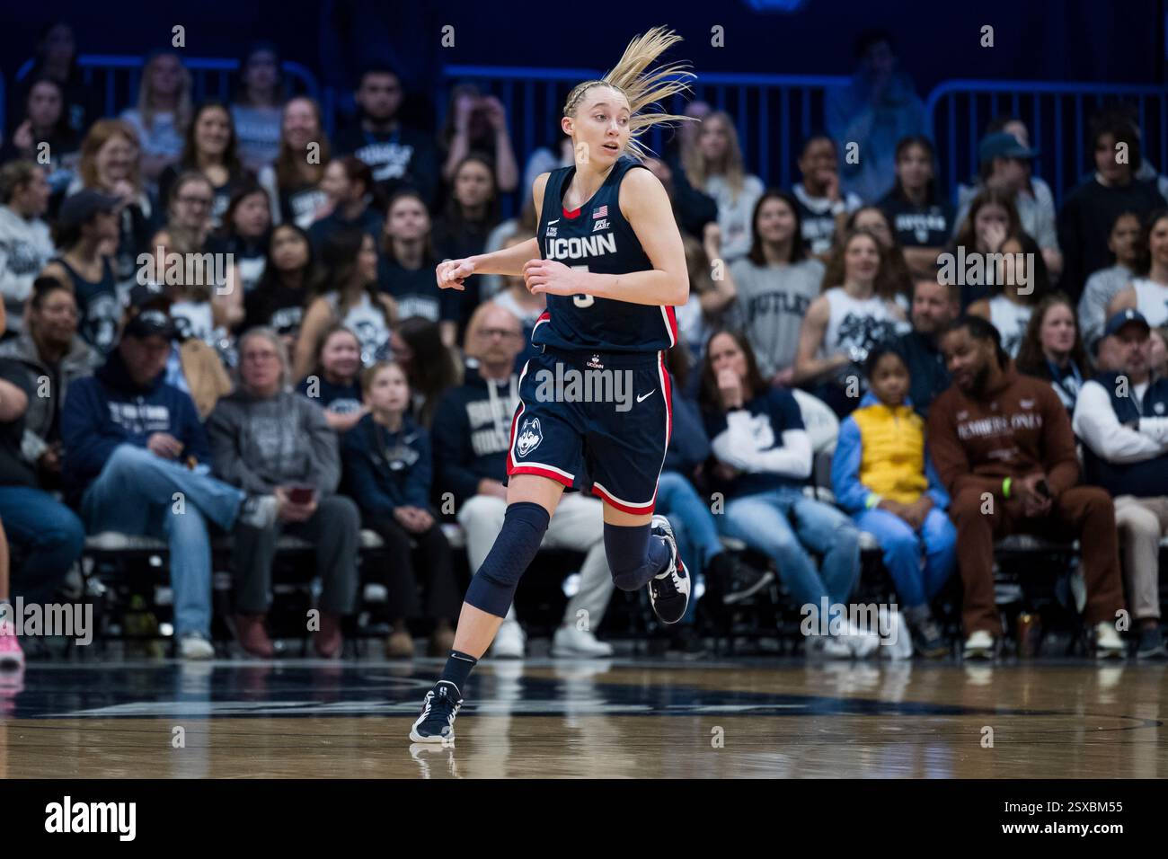 INDIANAPOLIS, IN - FEBRUARY 22: UConn Huskies guard Paige Bueckers (5 ...